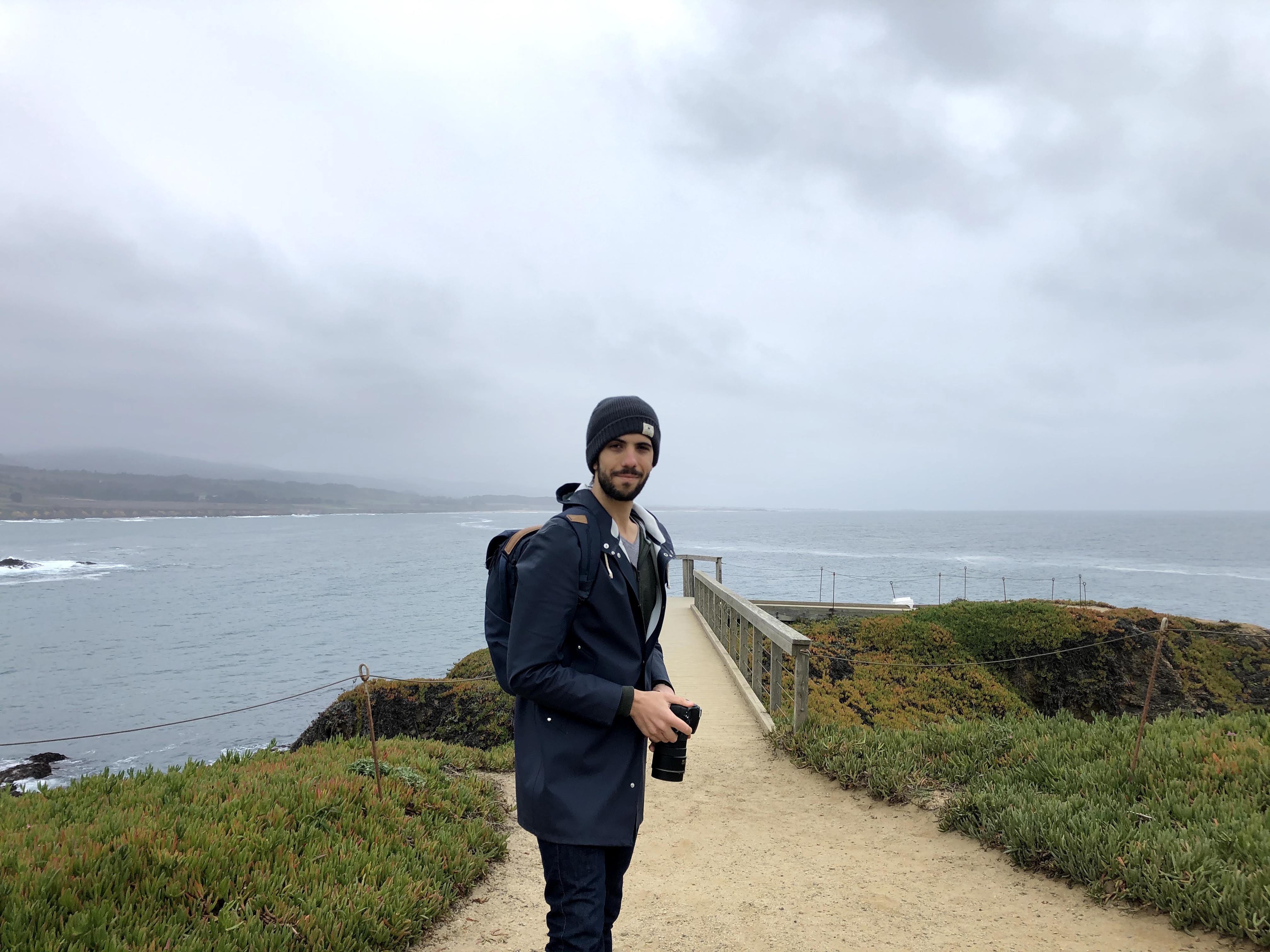 About – Julio Luna